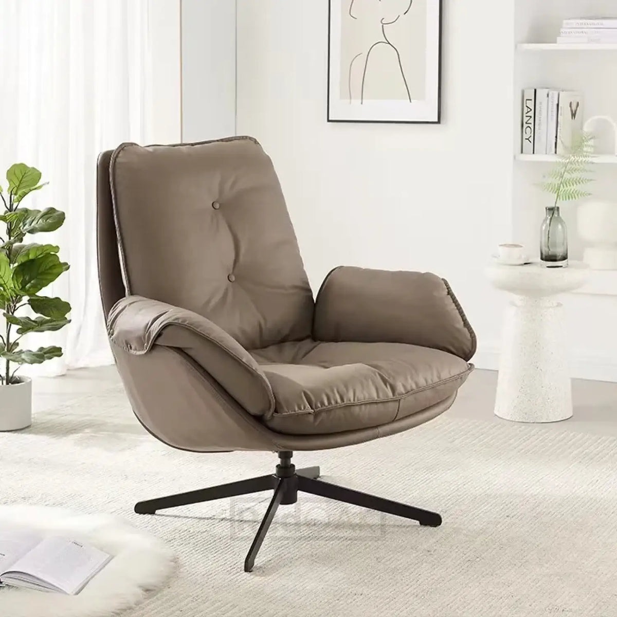 RedOAK® SASKI Lounge Chair